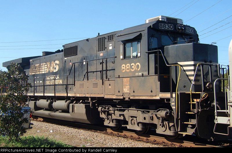 NS 8830